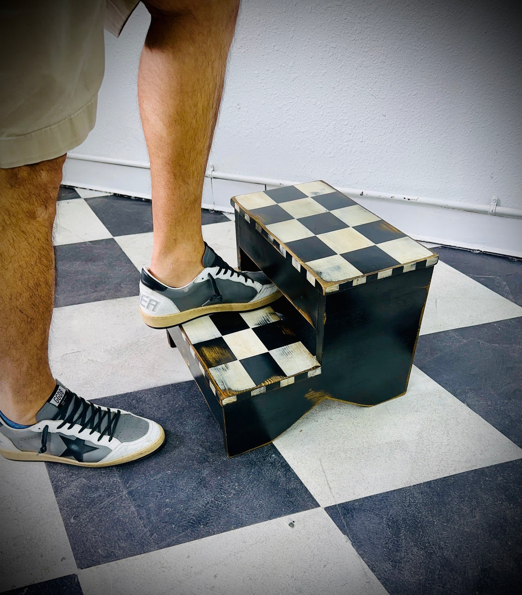 Fancy foot stool – Max and Company